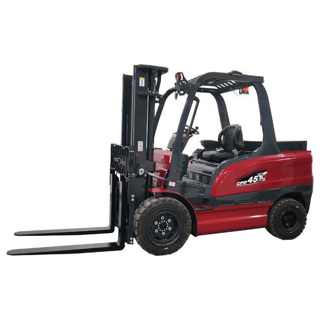 Which forklift is better gas or electric?